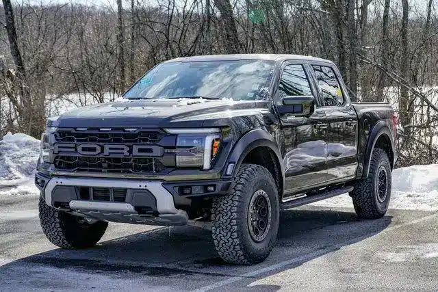 Best 4x4 SUVs for 2025: Toyota, Ford, Jeep - Reviewed